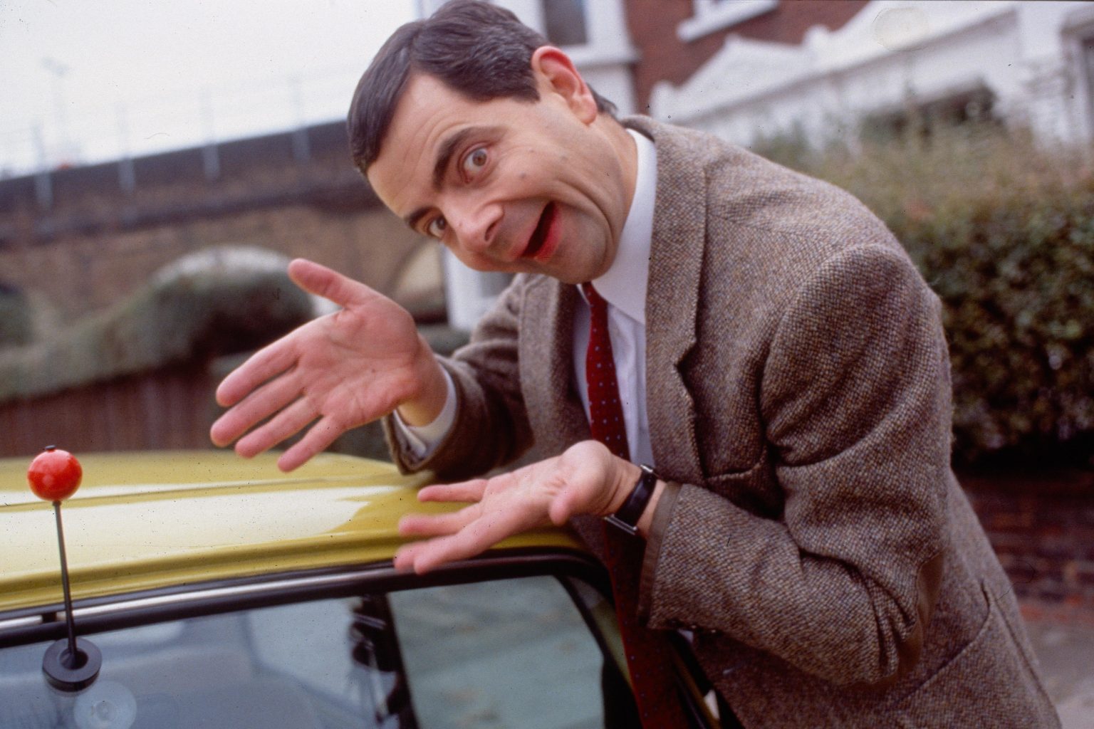 Remember the legendary Mr. Bean? The sight of him will horrify you ...
