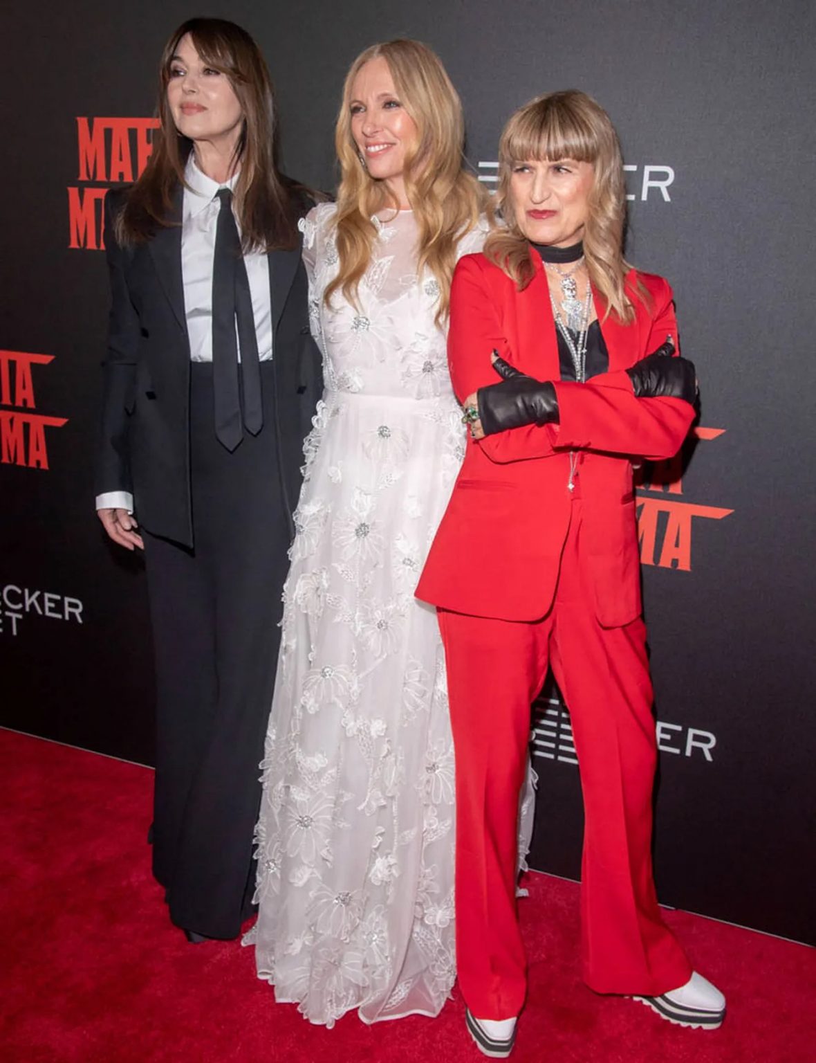 Effortlessly Chic: Monica Bellucci Appeared in a Tuxedo at the Premiere ...