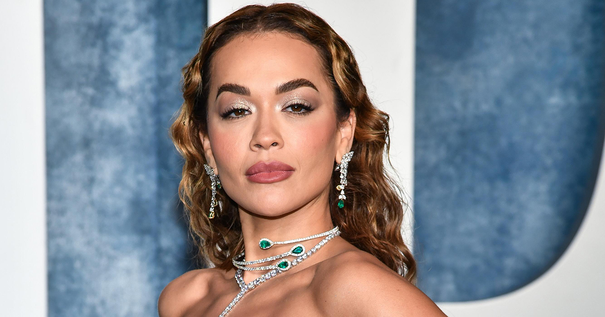 She chose an unfortunate outfit for the windy weather. Rita Ora went ...