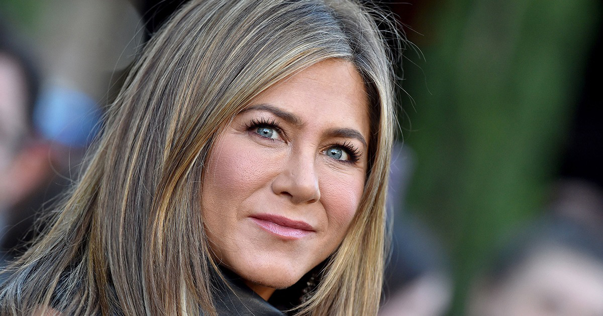 "Too Provocative Dress": Jennifer Aniston Appeared in a Translucent ...