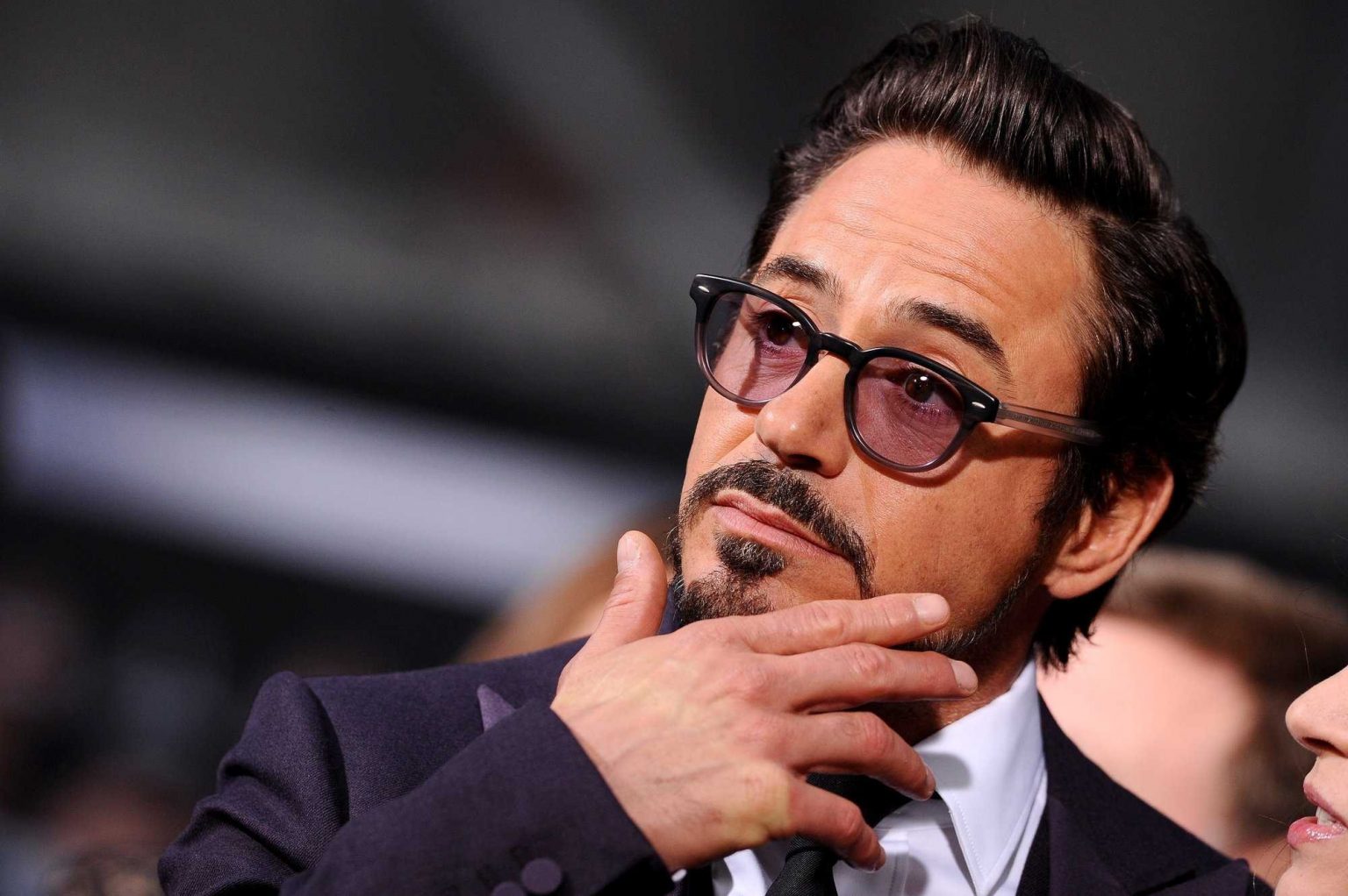 "18 Years Of Love": Robert Downey Jr. Recreated His Wedding Photo With ...