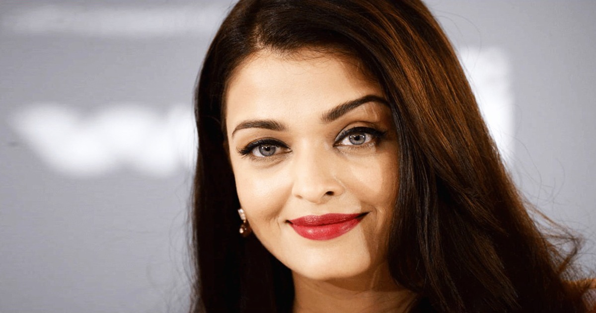 "Dark Skin And Awkward Gait": The Most Beautiful Indian Woman In ...