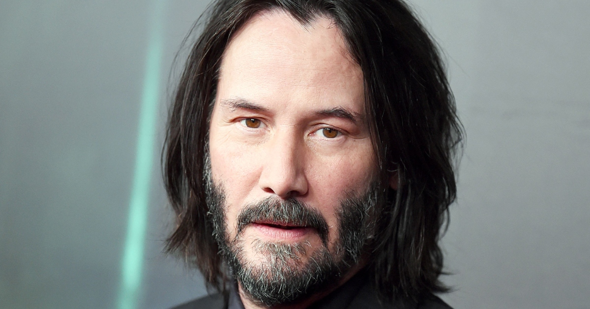 "His Wealth Is Estimated At $400 Million": Despite That Reeves Lives ...