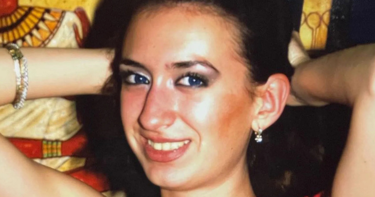 She Got Multiple Surgeries To Have "The World's Biggest Cheeks": What ...