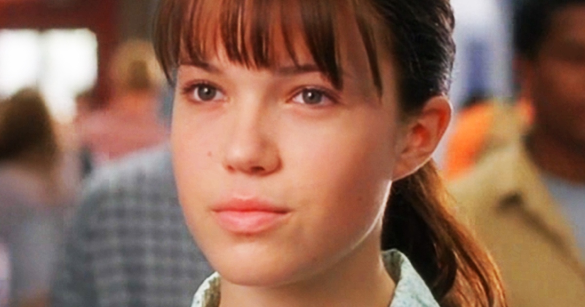 "You Won't Recognize Her": What Does The Star Of The Film "A Walk to ...