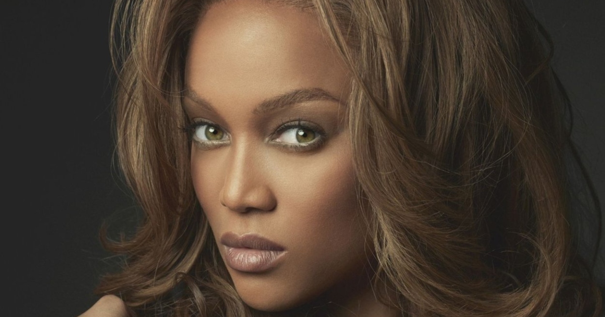 "A Housewife With Disheveled Hair": What Does One Of The Most Famous ...