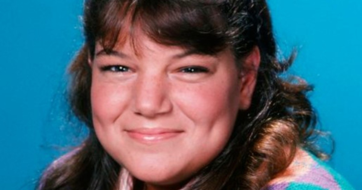 „Kas nutiko šiai 80-ųjų paauglių žvaigždei, kuri paliko Holivudą kovoti ...